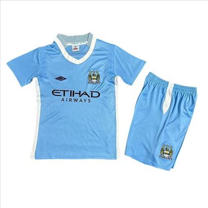 Manchester City 2011/2012 domaci dres deciji kompl