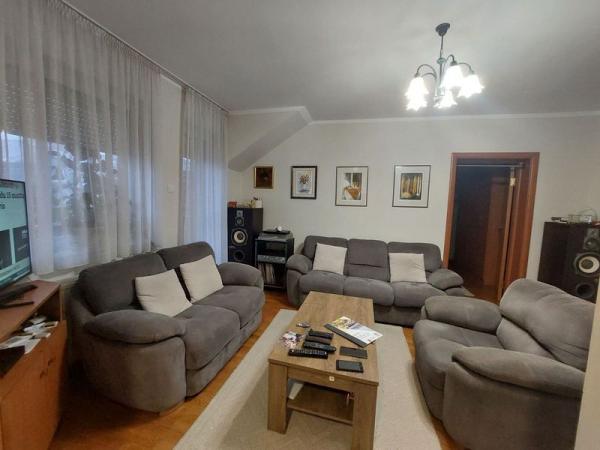 Četvorosoban stan na prodaju, 86m2, 268.830€