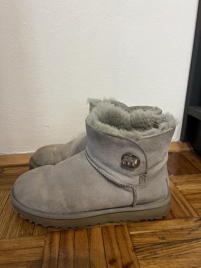 Ugg cizme