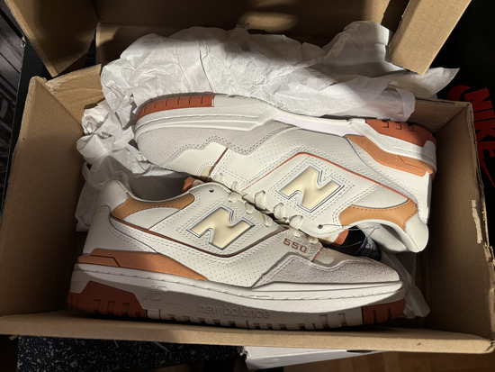 New Balance 550, broj 41.5