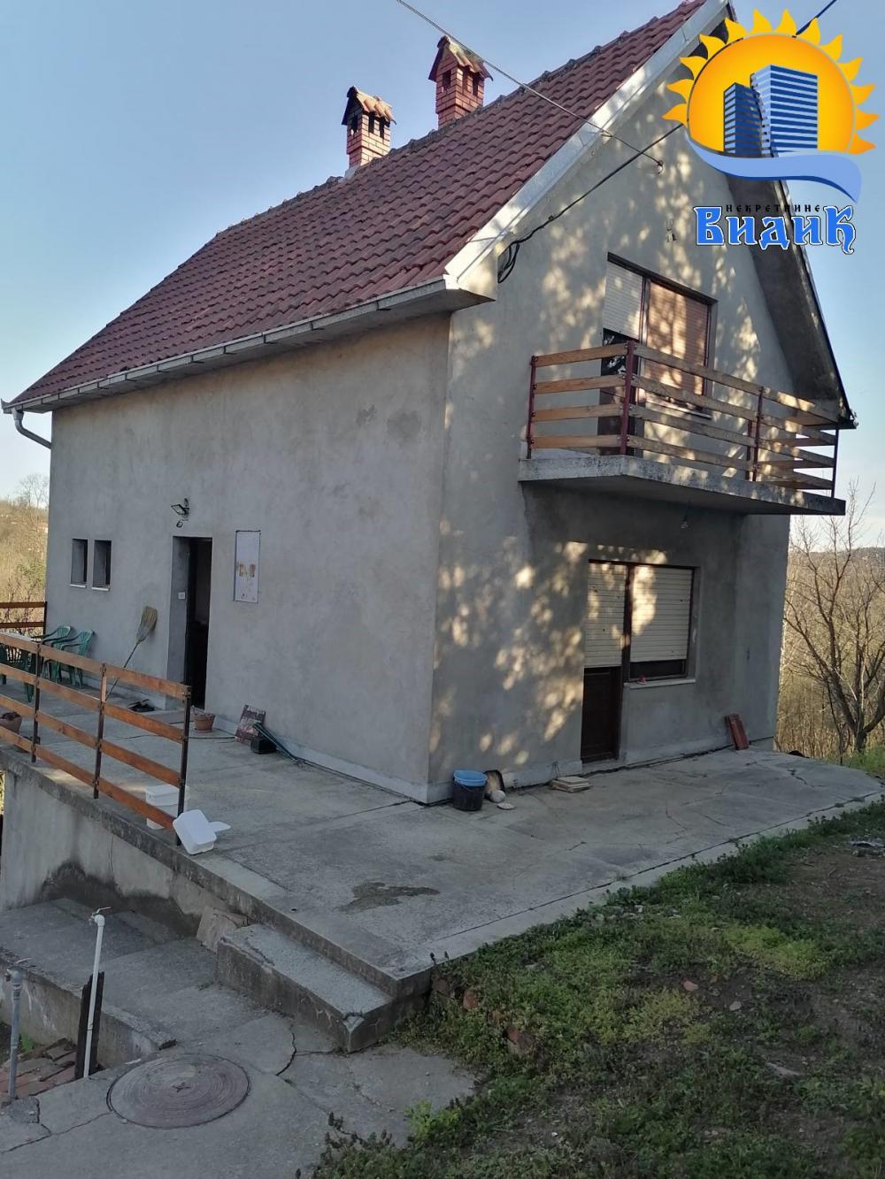 29. novembra, Kuća na prodaju, 160m2, 57.000€