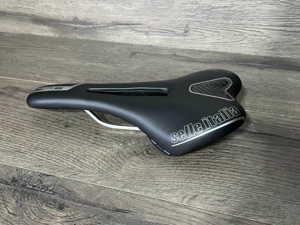 SEDIŠTE SELLE ITALIA SLR TI 316 CARBON 88