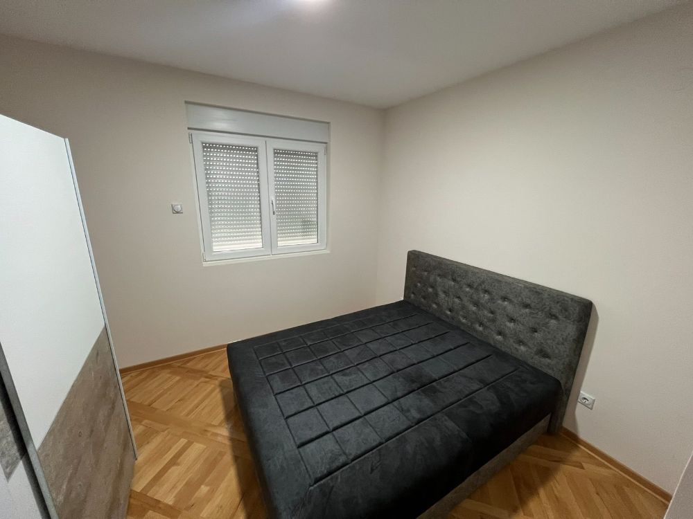 Dvoiposoban stan za izdavanje, Jesenjinova 12A, 400€, 60m²