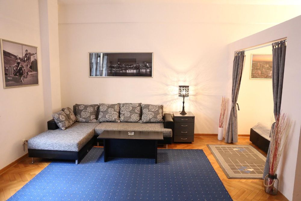 APARTMAN KNEZ MIHAJLOVA