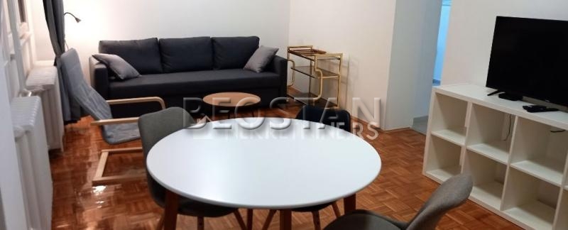 Novi Beograd - Blok 23 #60483 750 €