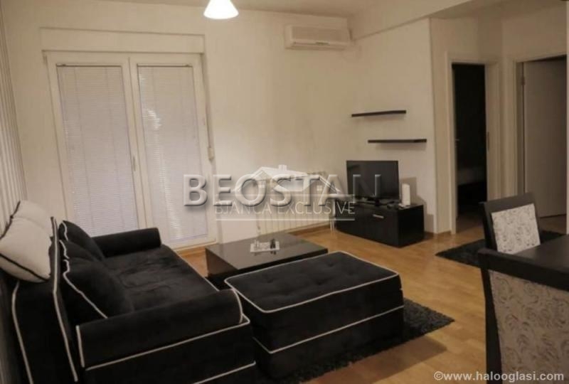 Novi Beograd - Bezanijska kosa 3 #60438 700 €