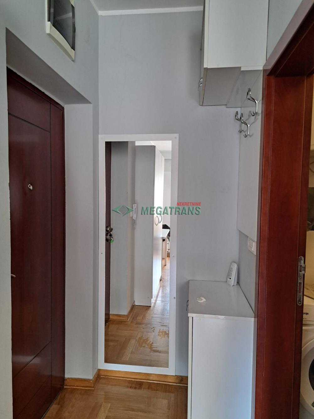 Garsonjera, 28m2, Ćirpanova 4.sprat (lift) ID#1693 350 €