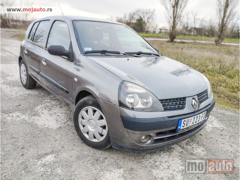 Renault Clio 1.2 8V