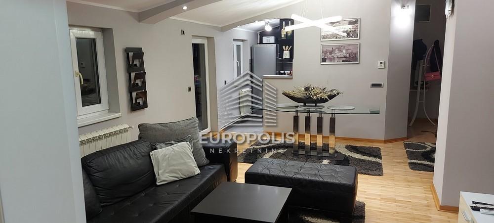 Renoviran, lux, 2.0, 57m2, Bežanijskih Ilegalaca ID#6820 145.000 €