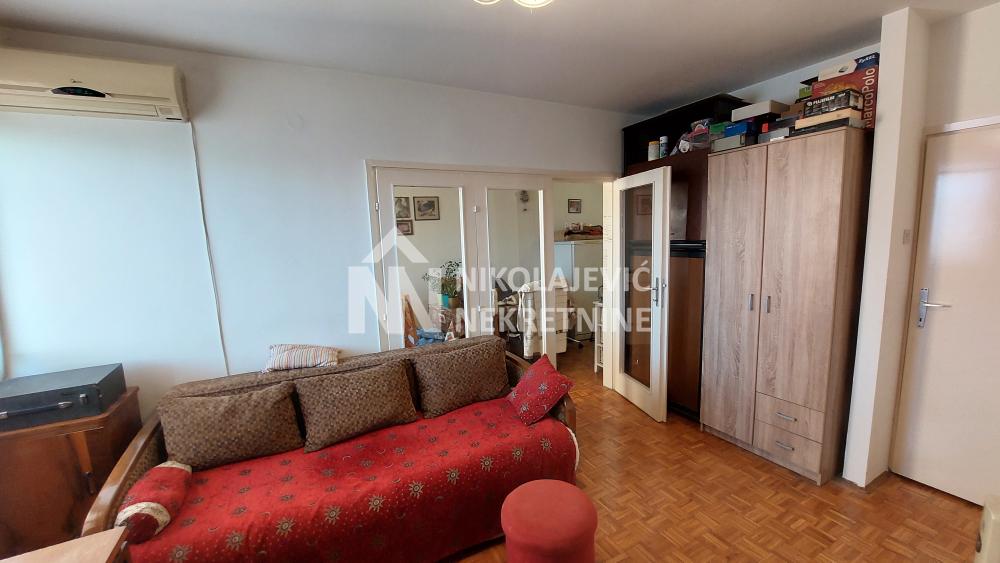 Mirijevski venac,dvosoban,opremljen ID#1348 125.000 €