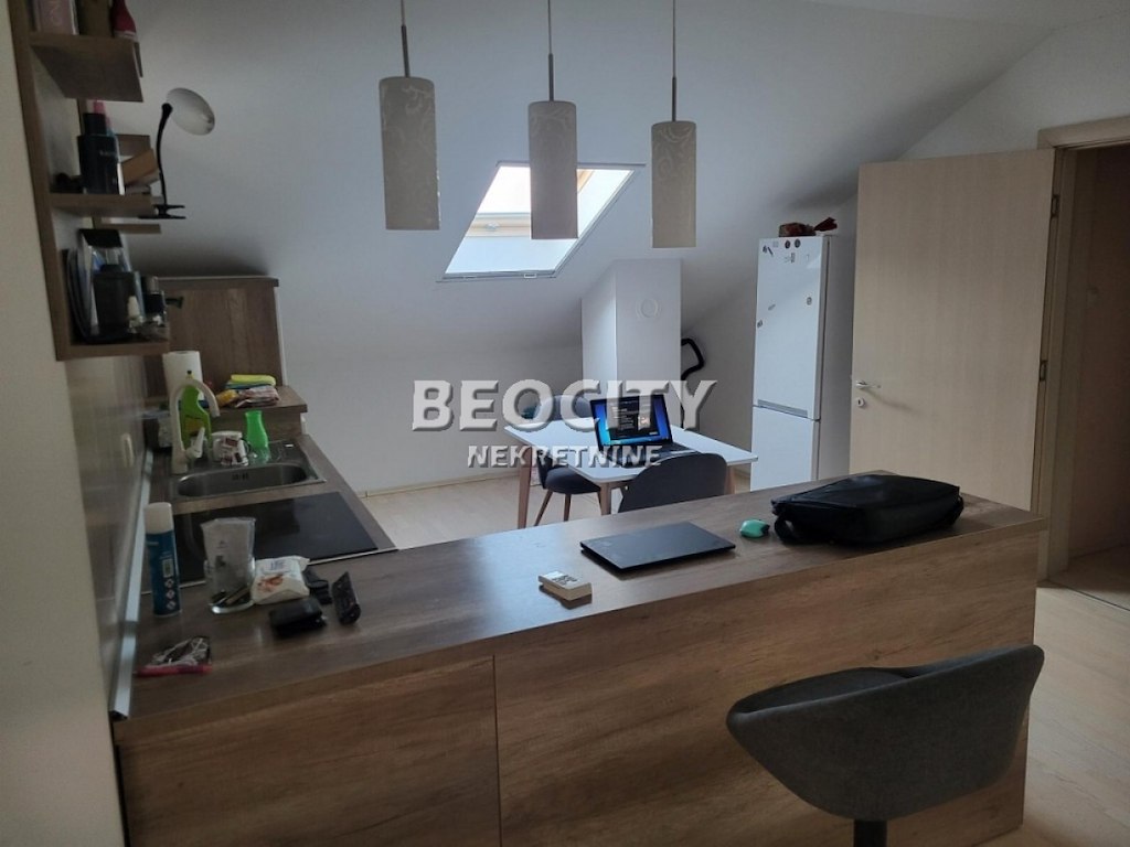 Novi Sad, Klisa, Vase Ostojića, 5. 0, 126m2, 125000EUR