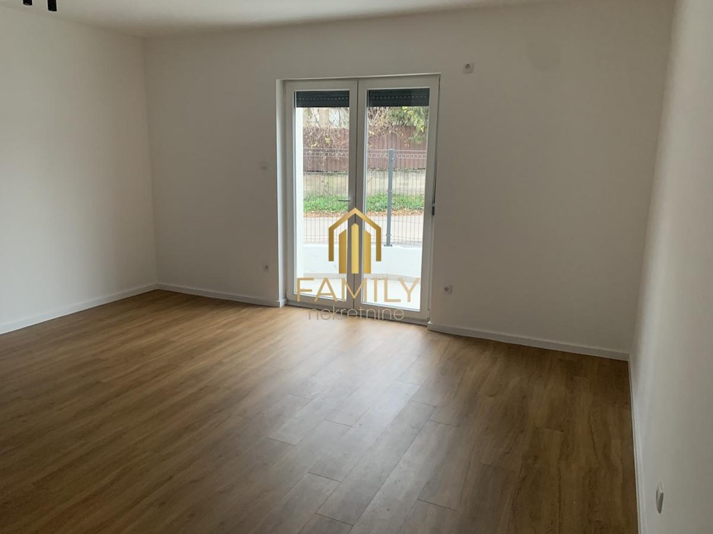 Prodaja Garsonjere u Petrovaradinu, Blok 8, 30m²