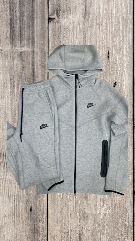 Dečija trenerka Nike tech fleece Novi modeli Materijal pamuk Dupli zip