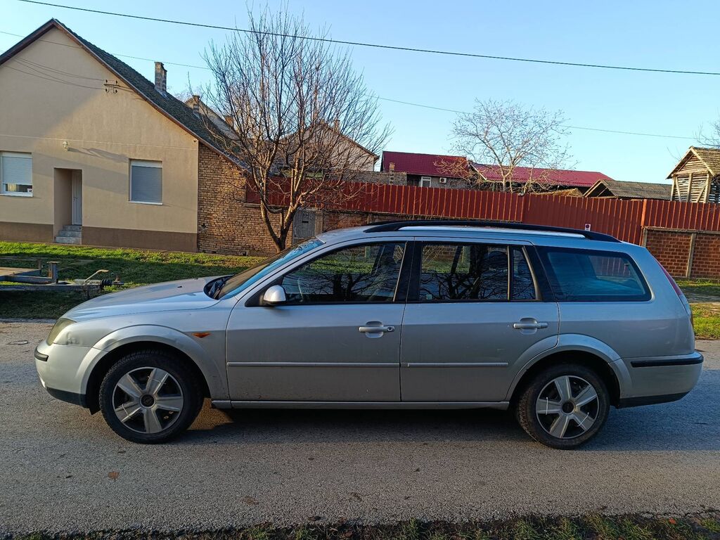 Ford Mondeo: 2 l | 2003 г. 200000 km. Minibus