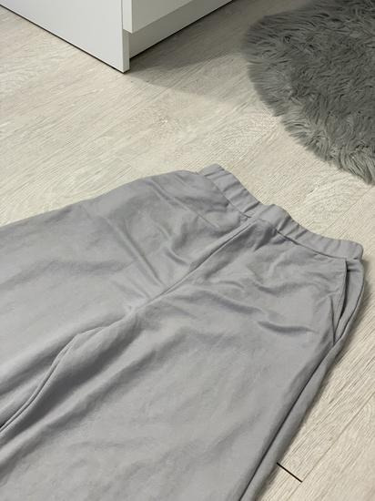 Zara široke pantalone