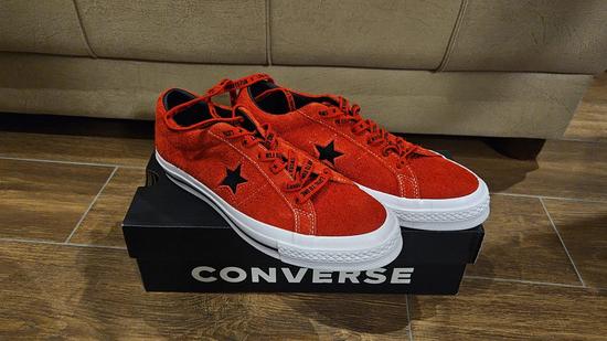 Nove 39 Converse Suede Low Top