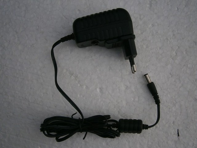 1-58. Denon KSAFC0600150W1UV-1 AC Adapter 6,0V-1,5A