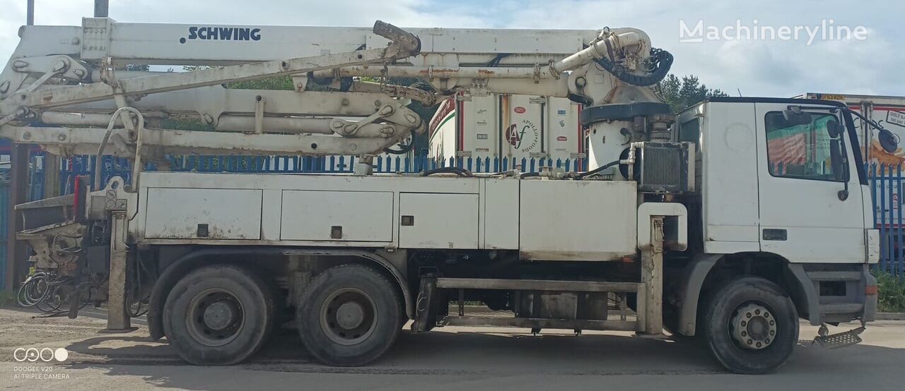 Schwing 31T na šasiji Mercedes-Benz pumpa za beton