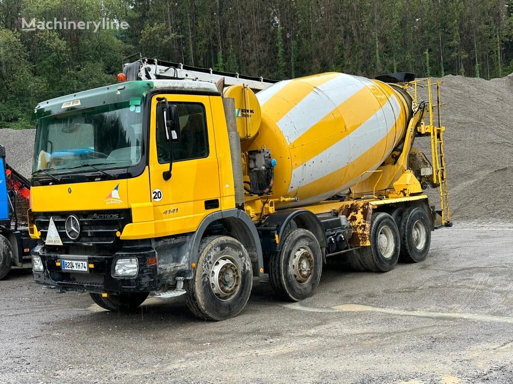 Mercedes-Benz Actros 4141 kamion s mešalicom za beton