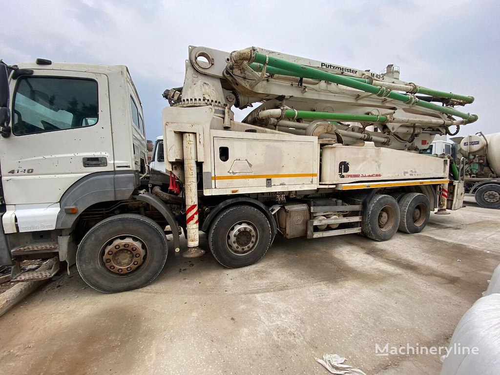 Putzmeister na šasiji Mercedes-Benz M42/5 pumpa za beton