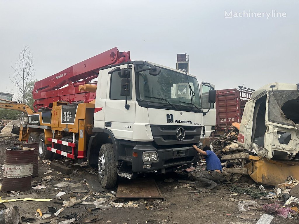 Putzmeister na šasiji Mercedes-Benz Actros pumpa za beton