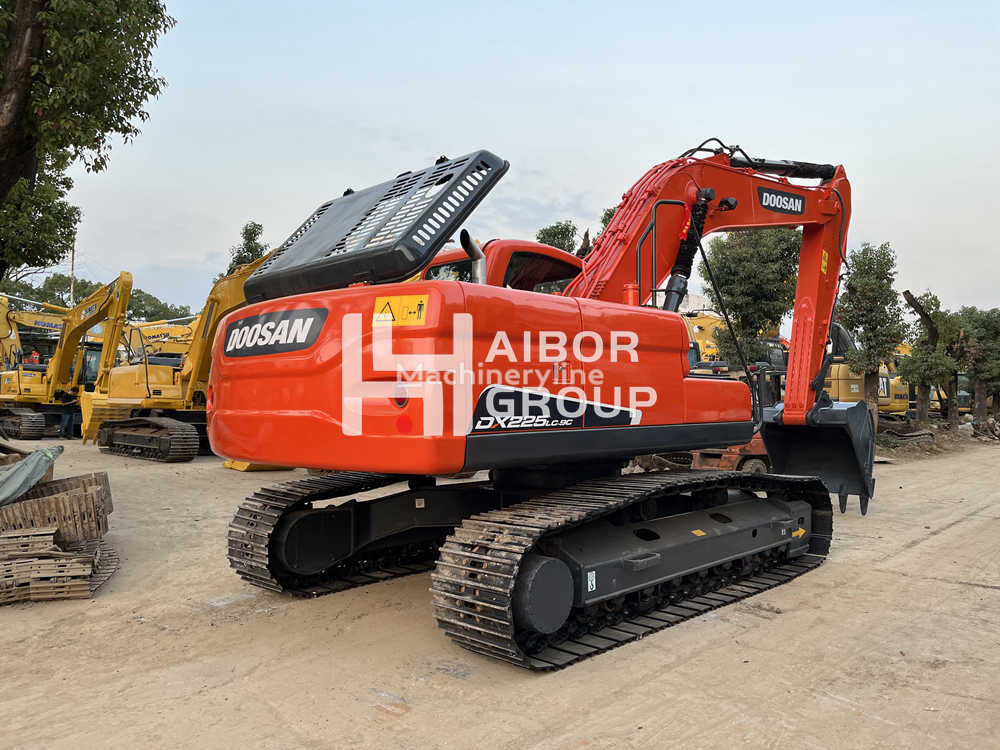 Doosan DX225 DX225LC-9C DX225-9 DH225-7 bager guseničar