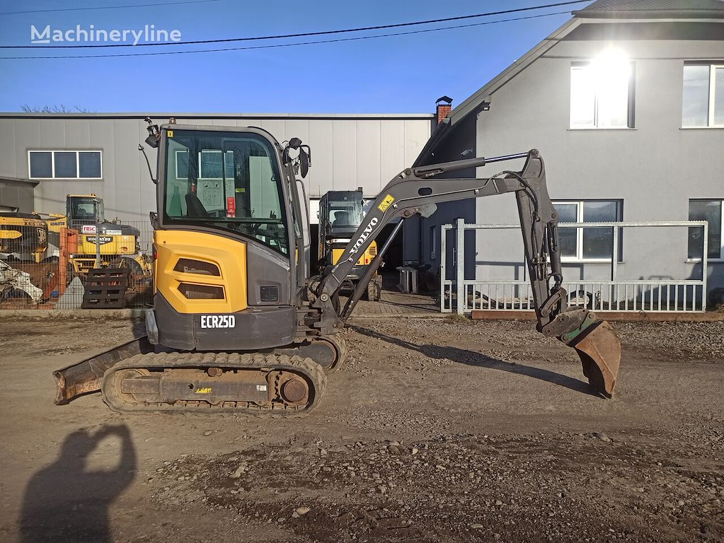 Volvo ECR25 D mini bager