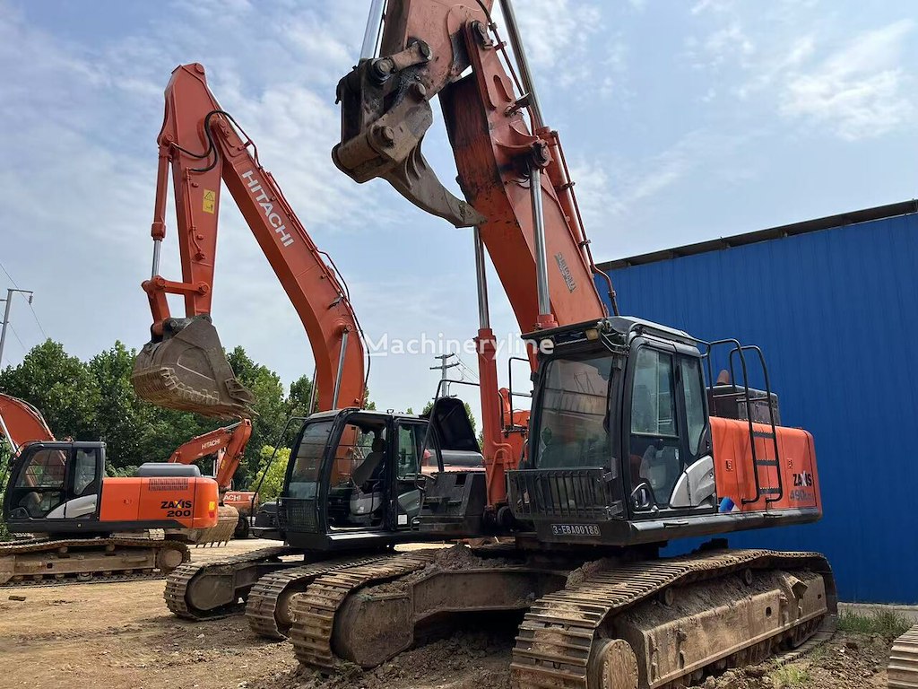 Hitachi ZX490LCH-5A bager guseničar