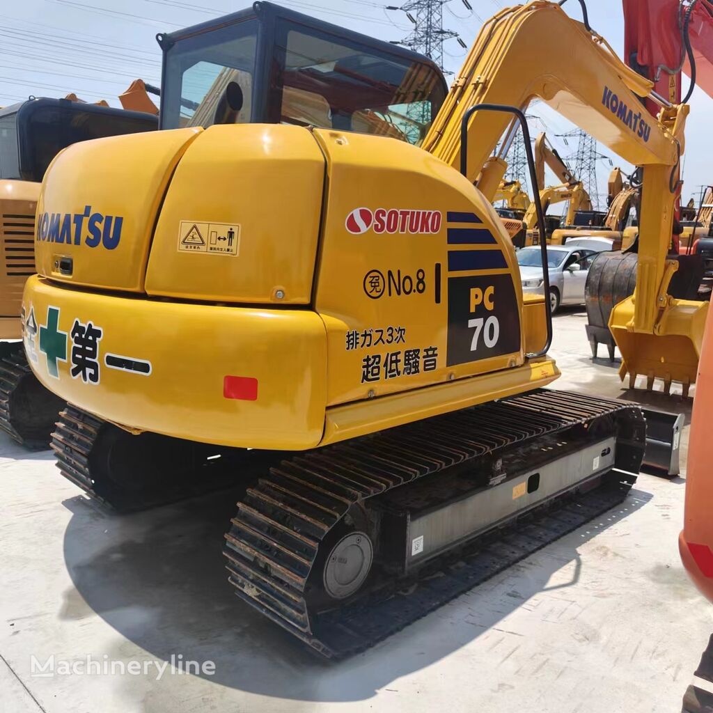 Komatsu PC70 bager guseničar