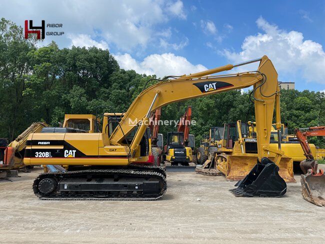 Caterpillar 320B 320C 320CL 320D 320DL bager guseničar