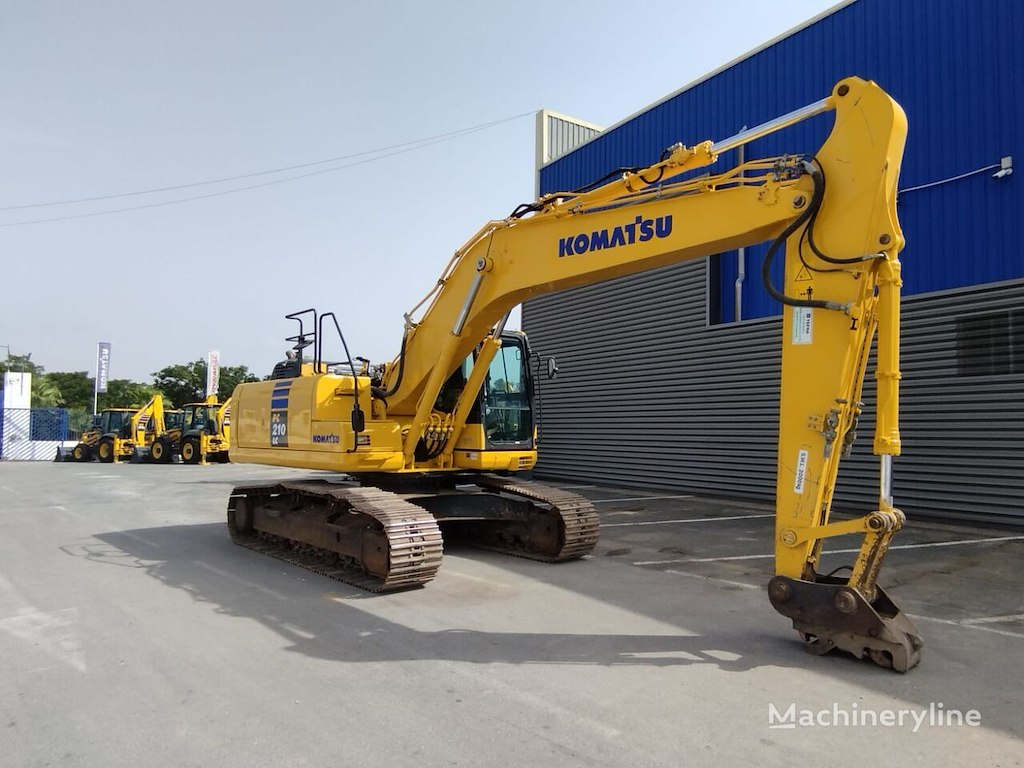 Komatsu PC210LC-11 bager guseničar