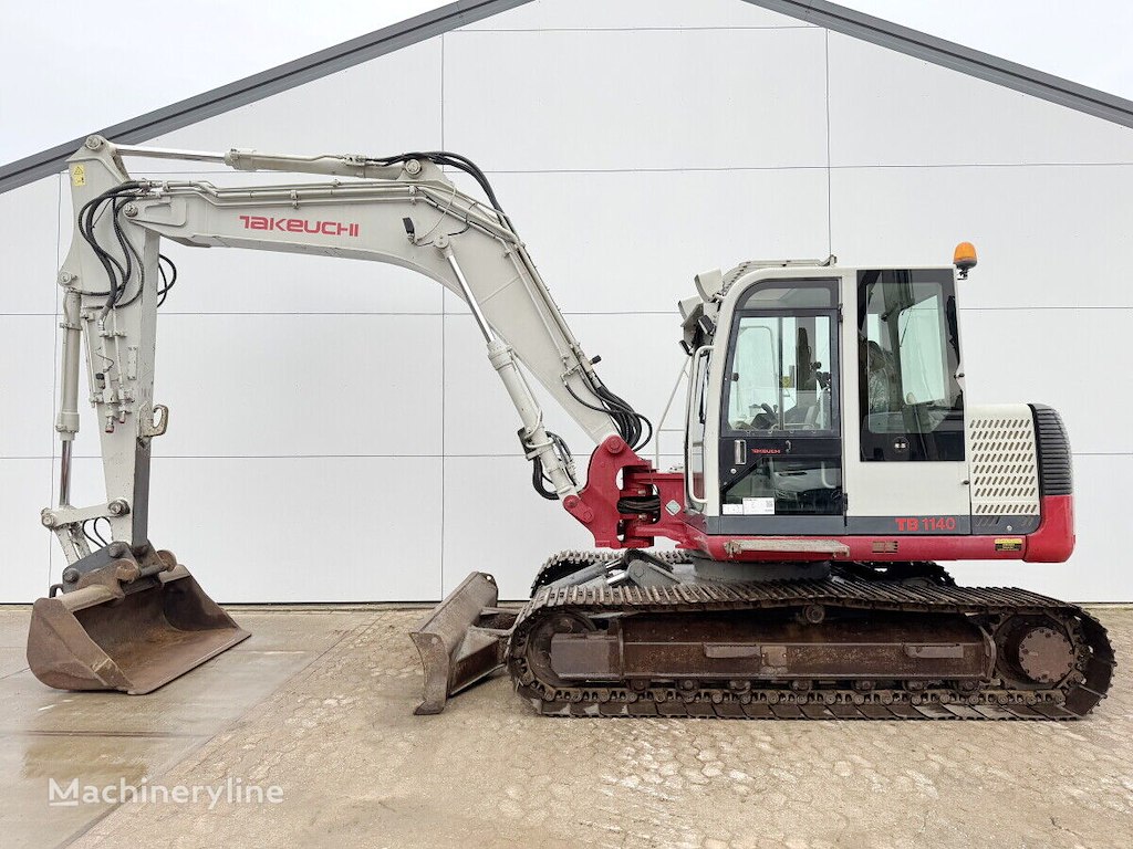 Takeuchi TB1140 bager guseničar