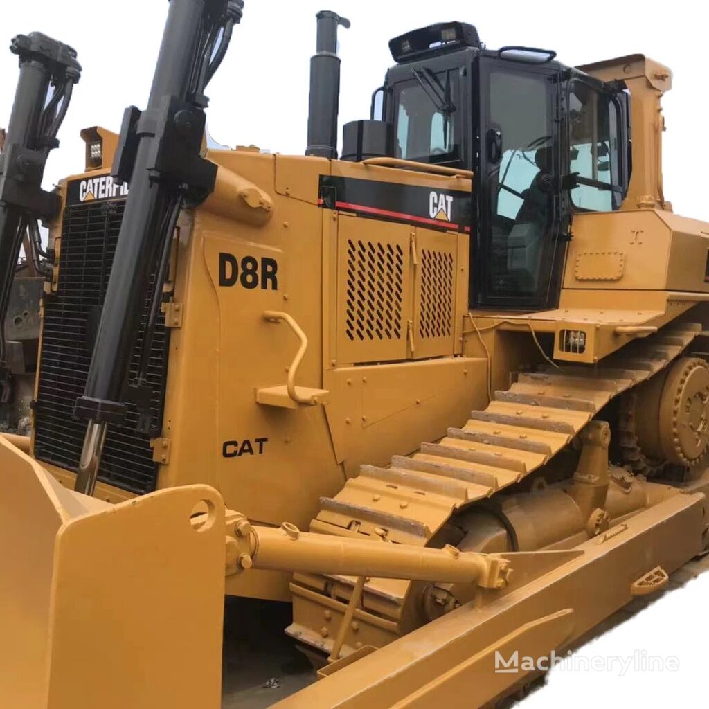 Caterpillar D8R buldožer