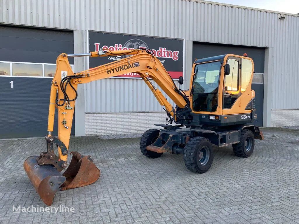 Hyundai Robex 55W-9 wheeled excavator, 2013 year, Airconditioning !! bager točkaš