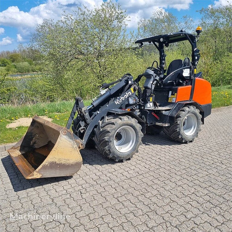 Prodaje se Kubota RT280-2 multifunkcionalni utovarivač na aukciji