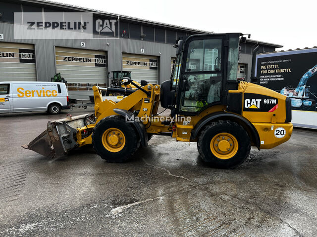 Caterpillar 907M prednji utovarivač