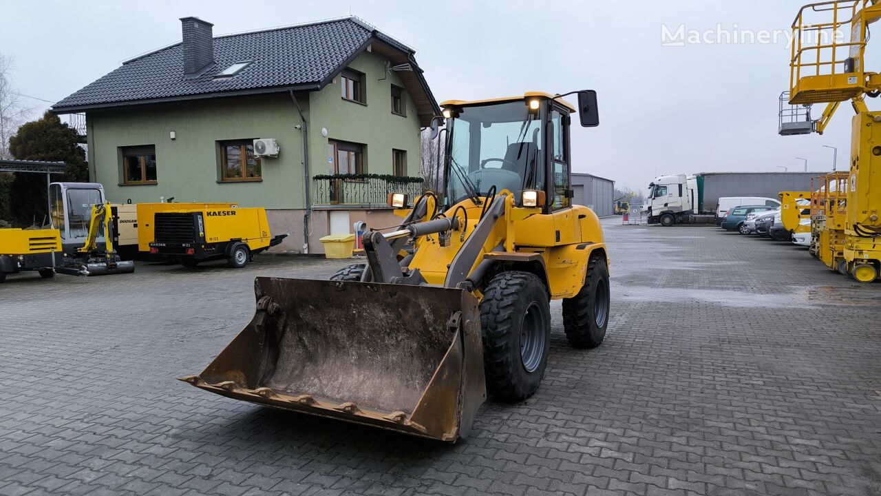 Volvo L30 B prednji utovarivač