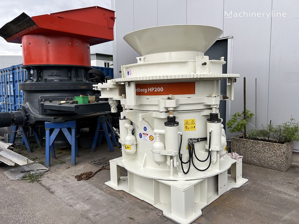 Metso HP200 konusna drobilica