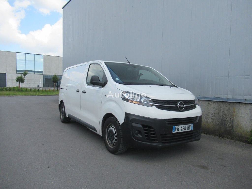 Opel Vivaro minibus furgon