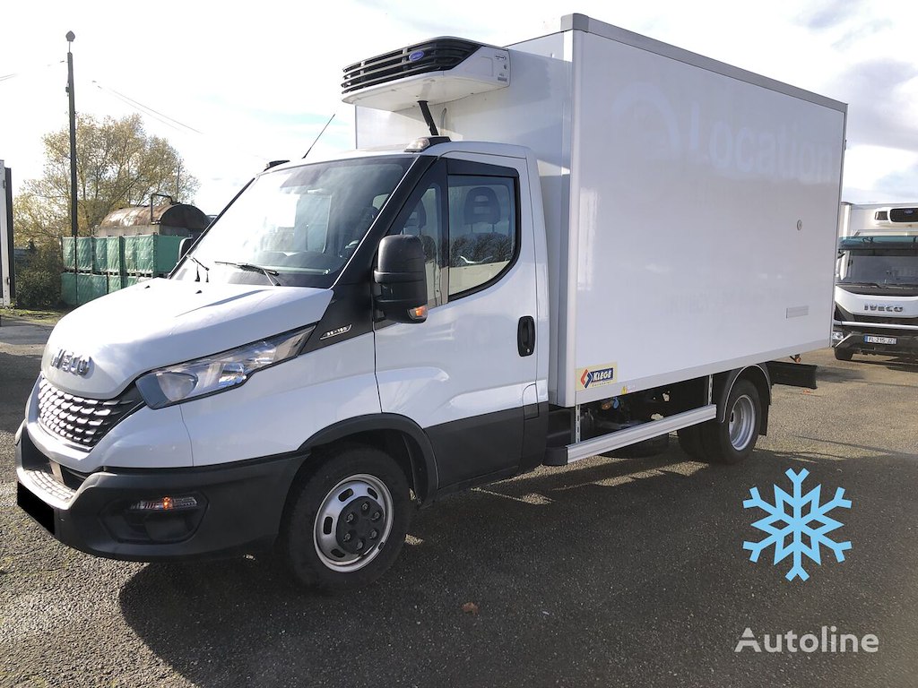 IVECO Daily Frigo Etagères kamion hladnjača < 3.5t