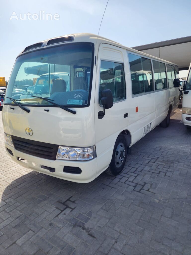 Toyota Coaster turistički autobus