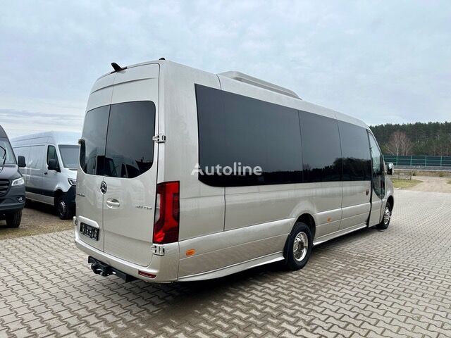 Novi Mercedes-Benz Sprinter 517 XXL turistički autobus