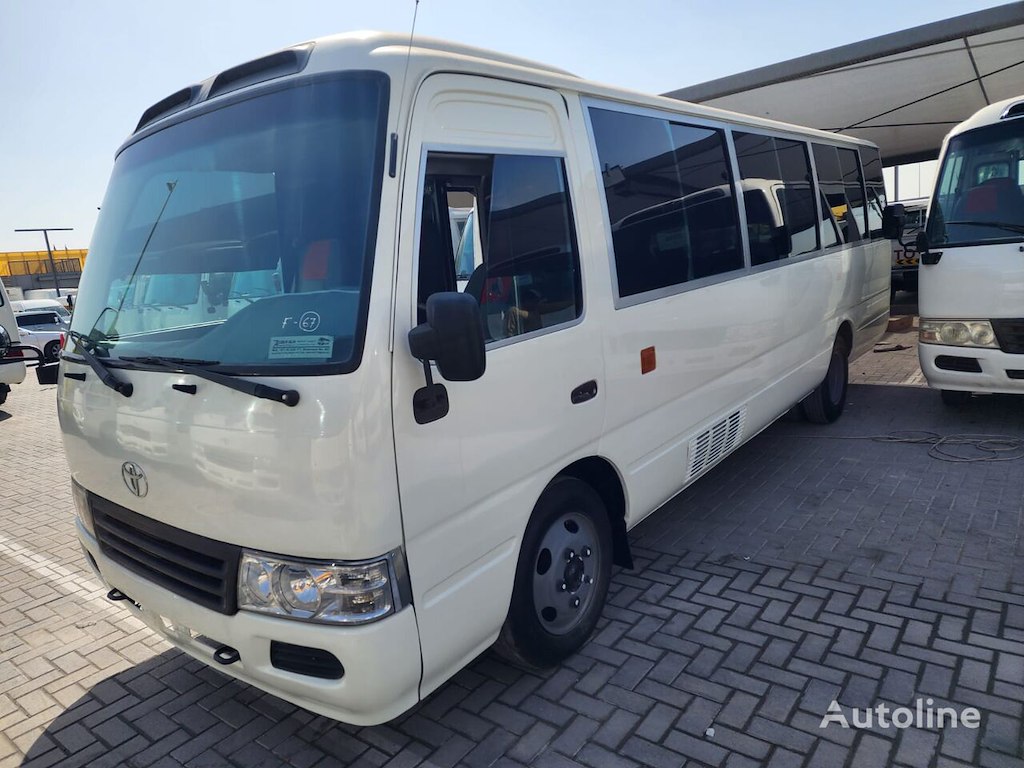 Toyota Coaster Coach Bus (Diesel , LHD) prigradski autobus