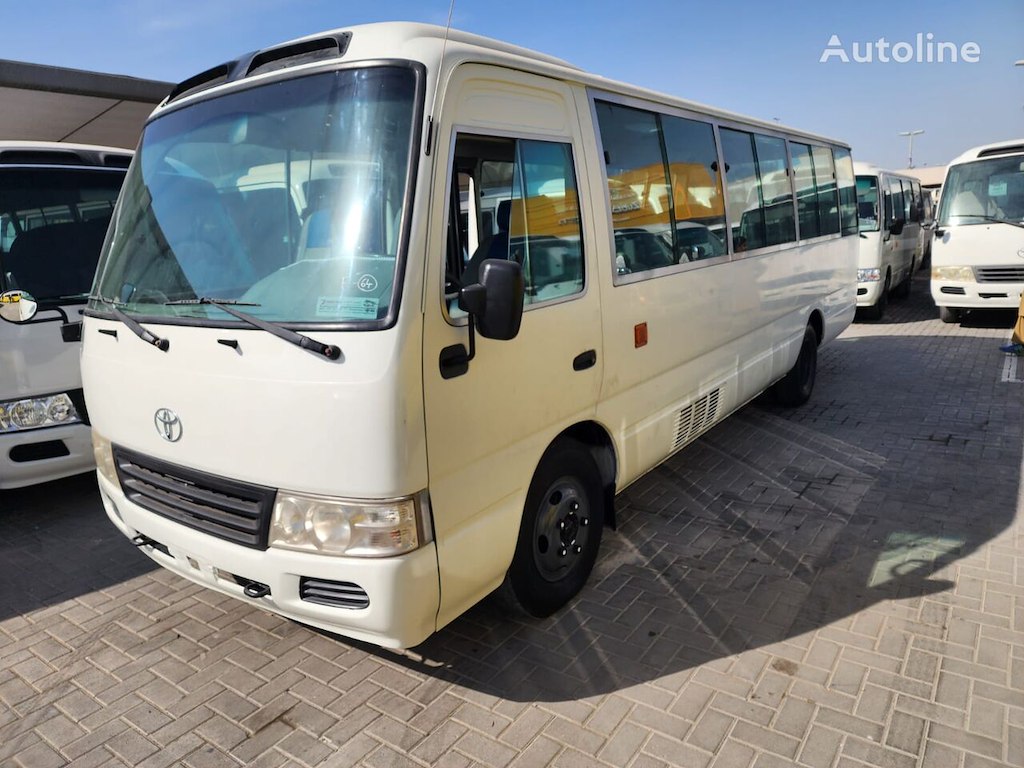 Toyota Coaster Coach Bus (Diesel-LHD) prigradski autobus