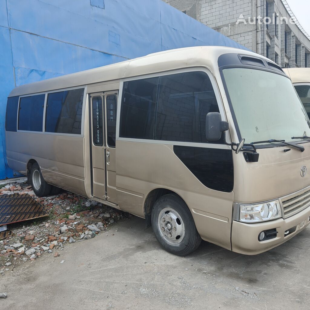 Toyota coaster prigradski autobus