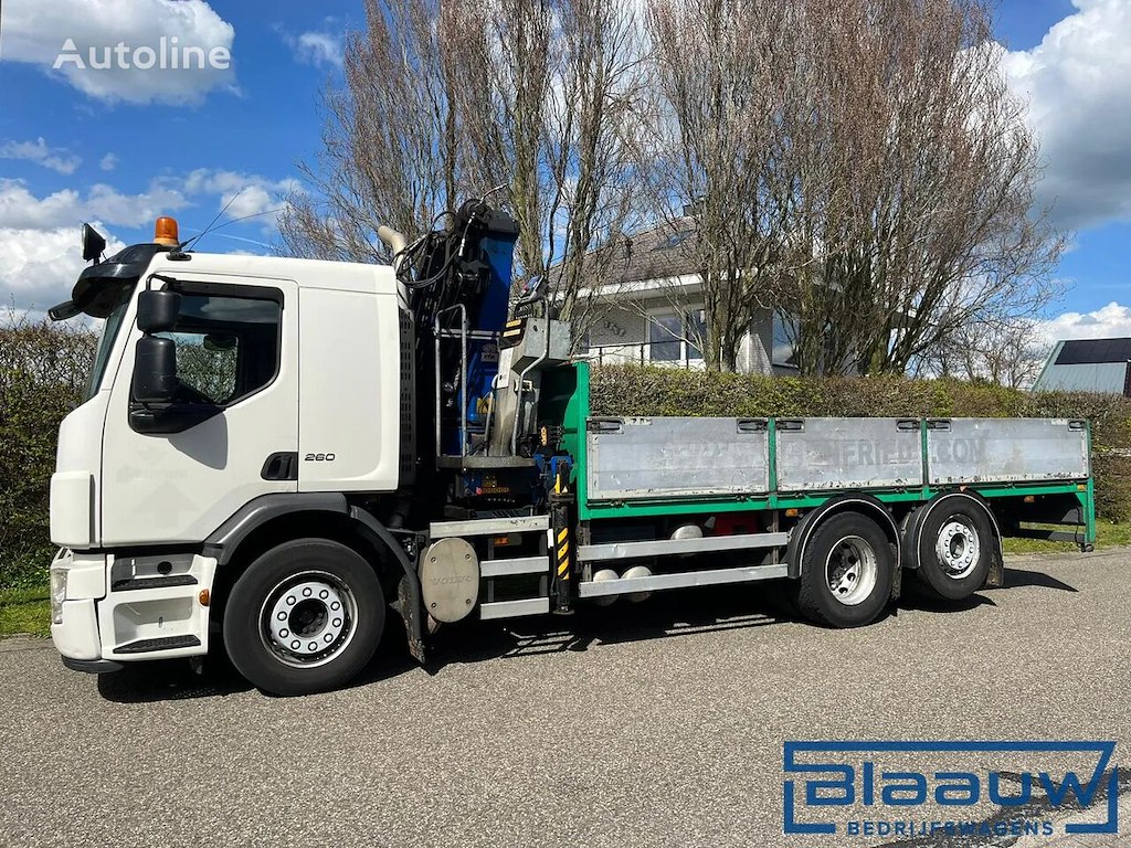 Volvo FE 6x2 HMF 15 TM kraan kamion s ravnom platformom