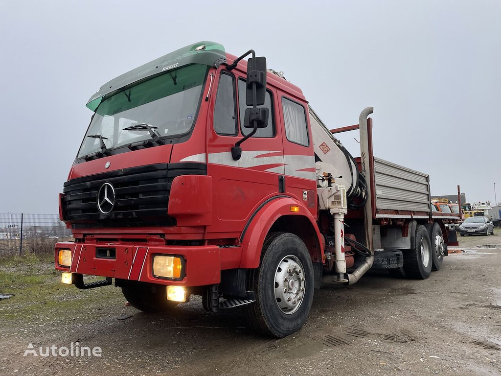 Mercedes-Benz SK 1935 kamion s ravnom platformom