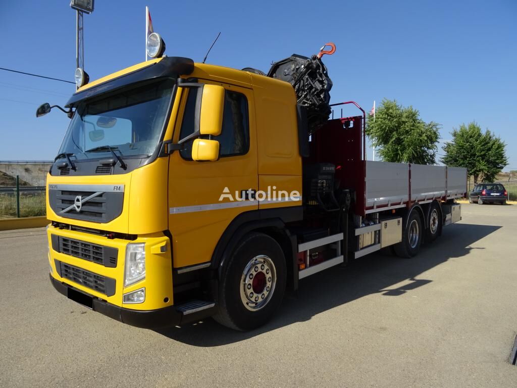 Volvo FM 410 kamion s ravnom platformom