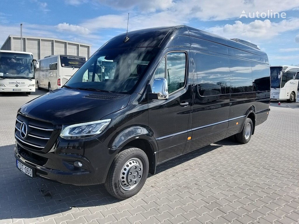 Novi Mercedes-Benz Sprinter 519 putnički minibus