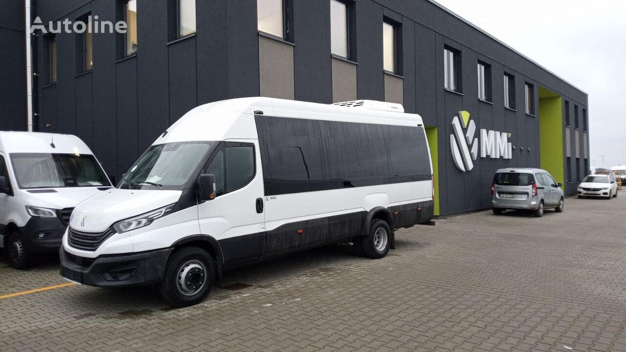 Novi IVECO Daily putnički minibus